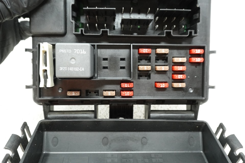 OEM Factory Ford Mustang BCM Body Control Module P/N 8R3T-14B476-AD ...
