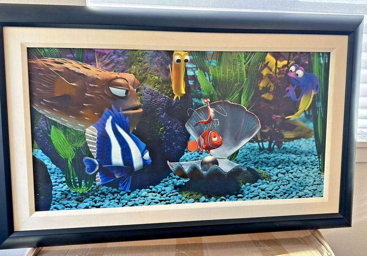 Real Nemo Fish Tank