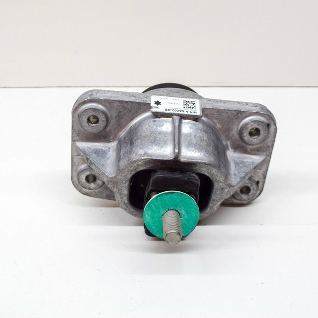 OEM Land Rover Range Rover L405 Engine Mounting Bracket LR105970 ...