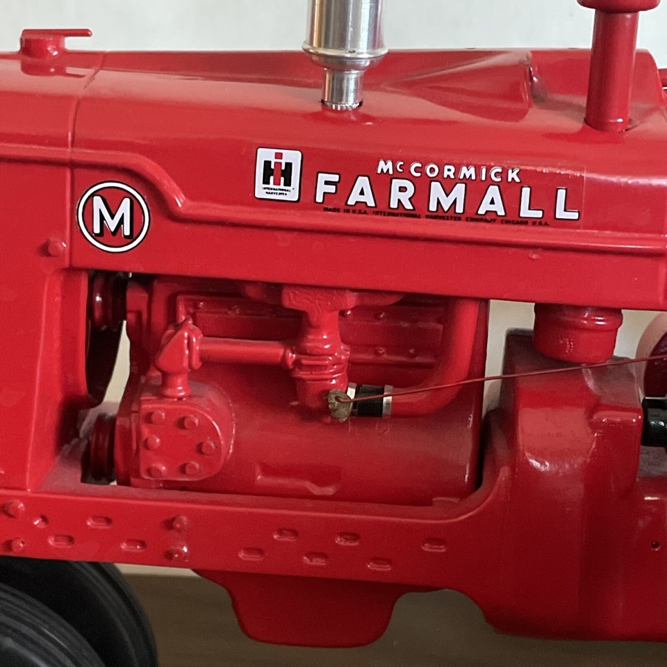 Original Scale Models 1/8 IH McCormick Farmall M Diecast Farm Tractor ...
