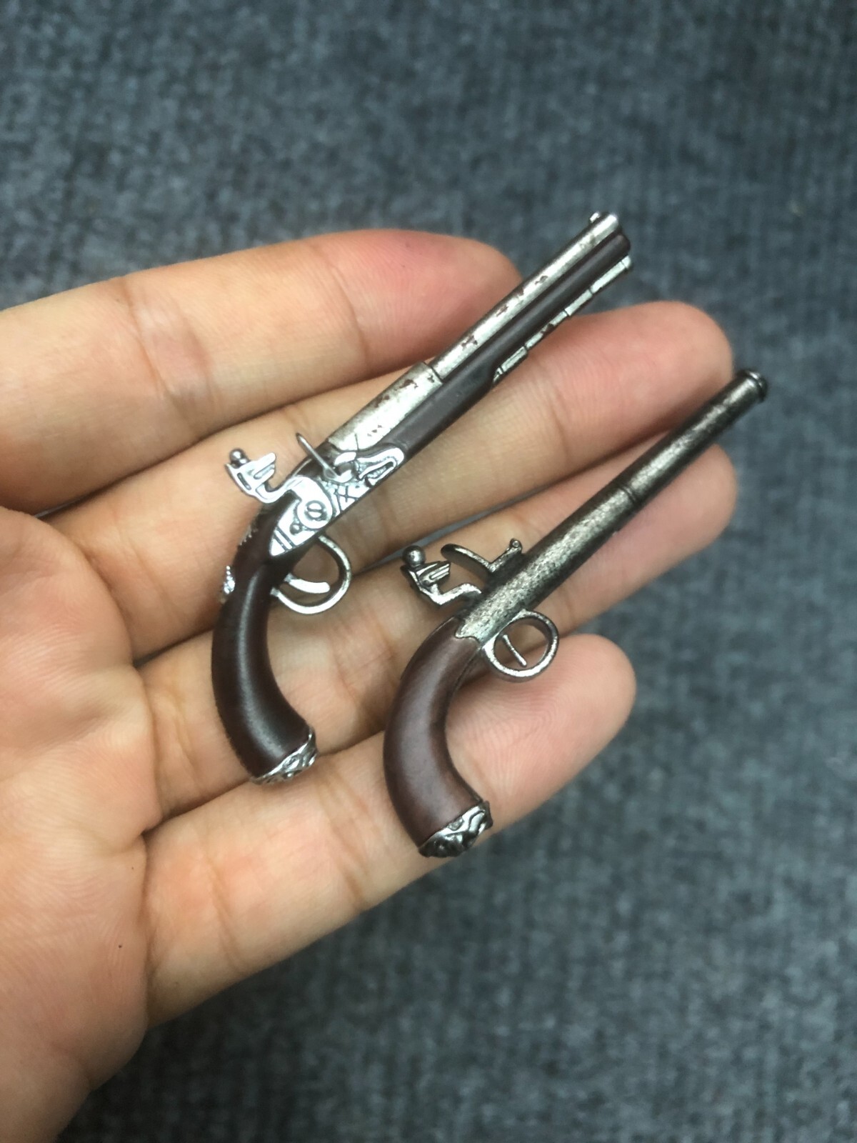 1/6 Hot Toys DX06 Pirates Of The Caribbean Jack Sparrow Gun x2 for ...