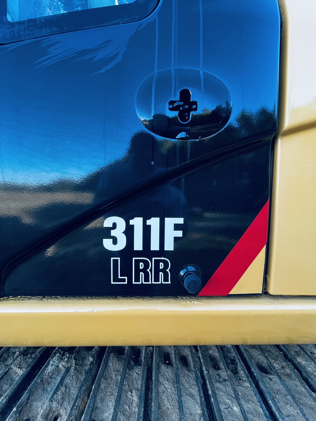 2015 CAT 311F LRR EXCAVATOR CAB HEAT & A/C, REAR VIEW CAMERA 1563 HOURS ...