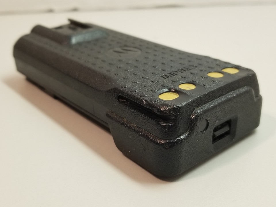 Motorola XPR7580e Two Way Radio For PARTS ONLY Read Description Will ...