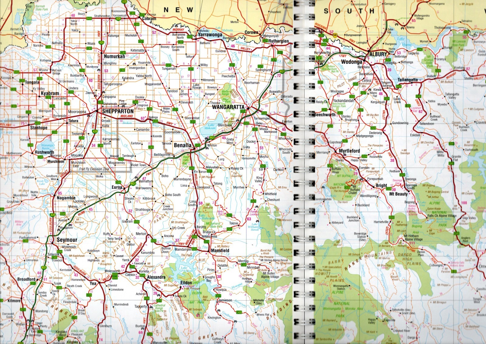 The NISSAN 112 page Road Maps ATLAS of AUSTRALIA Spiral-bound for ease ...