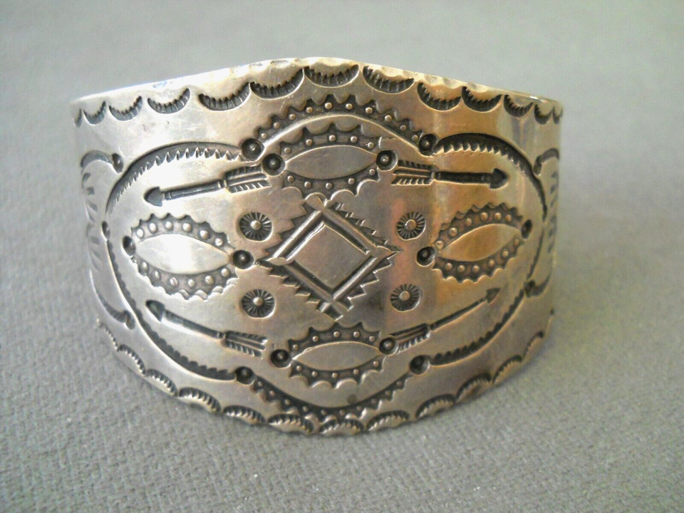 Old Native American Navajo Sterling Silver Tribal Symbols Arrow Stamps ...