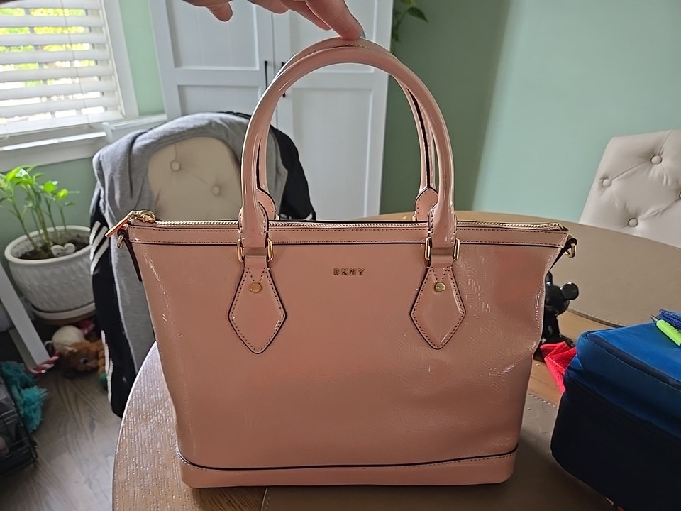 DKNY Brookdale Medium Cashmere Purse | eBay