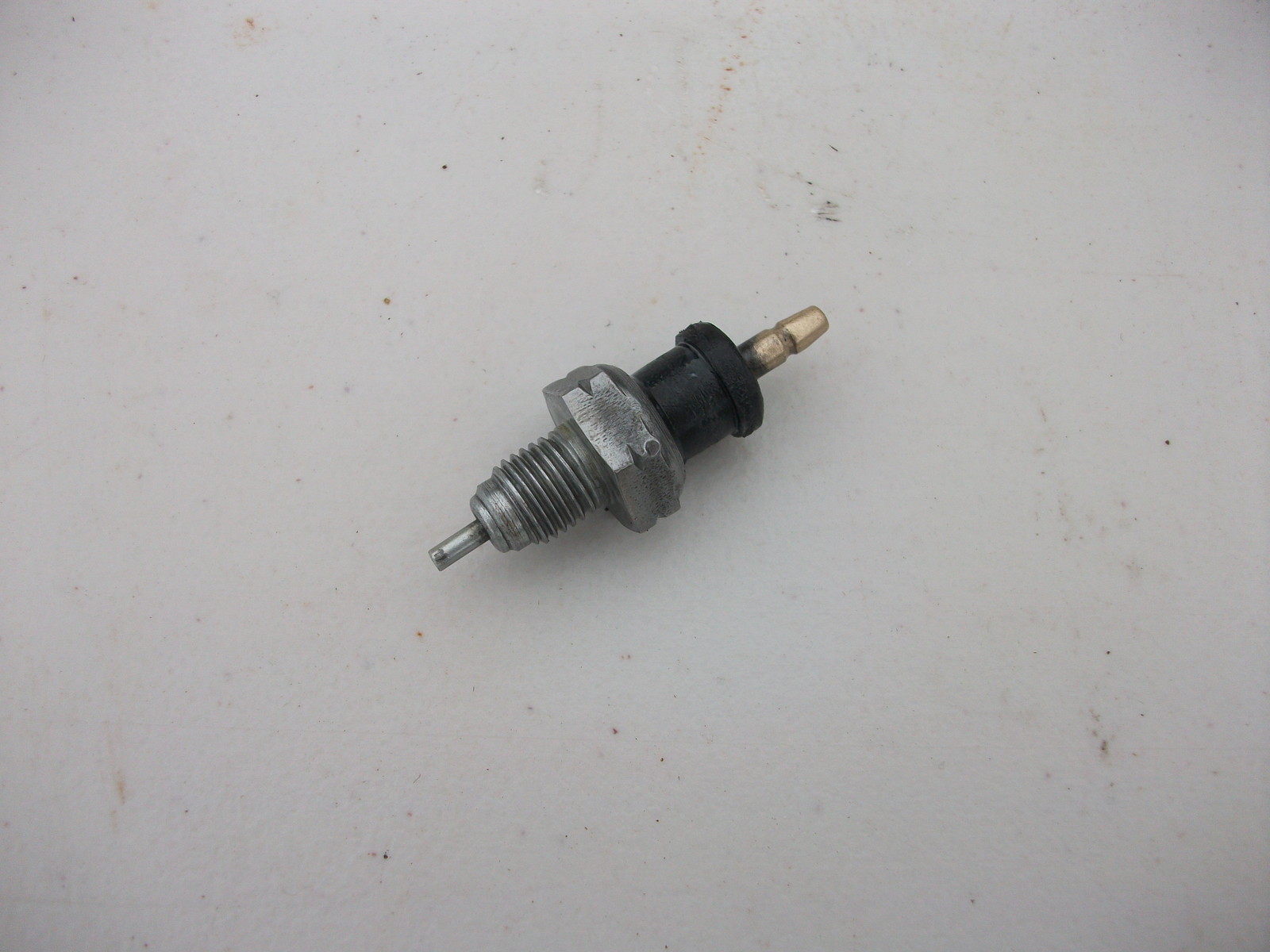 BRAKE PROPORTIONING VALVE BRAKE FAIL WARNING LIGHT SWITCH FOR HQ HOLDEN ...