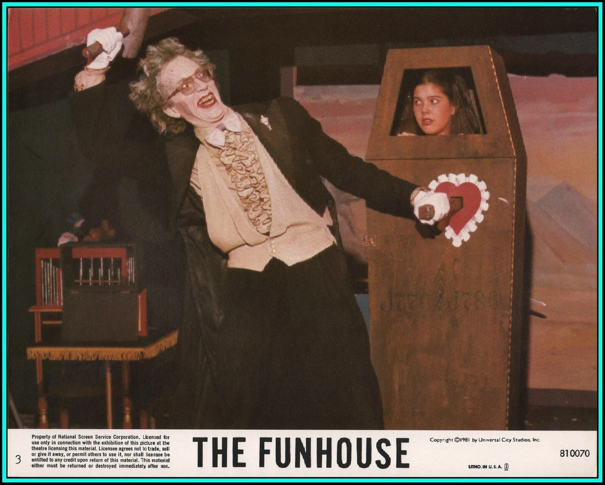 Elizabeth Berridge Funhouse