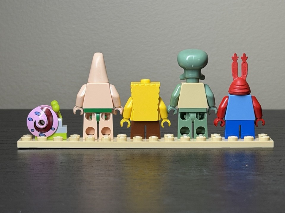 LEGO Spongebob Squarepants Minifigures Spongebob Gary Patrick Squidward ...