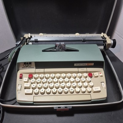 Smith Corona Electra 120 Vintage Electric Typewriter W/ Key TESTED ...