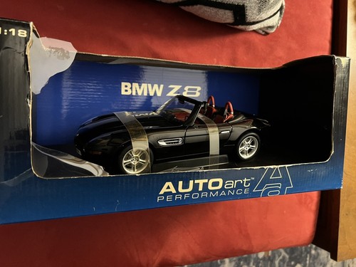 Autoart BMW Z8 / Black 1:18 Scale Diecast Model Car New In Damaged Box ...