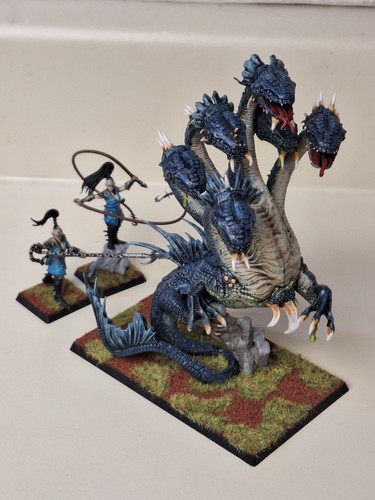 Dark Elf Hydra with Handlers Warhammer Fantasy The Old World Well ...