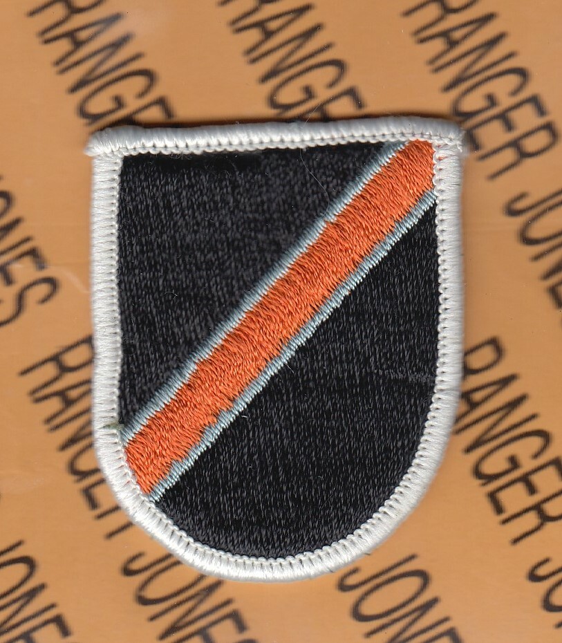 194th Infantry LRSD Airborne 34th Inf. Div. beret flash patch m/e T-2B ...