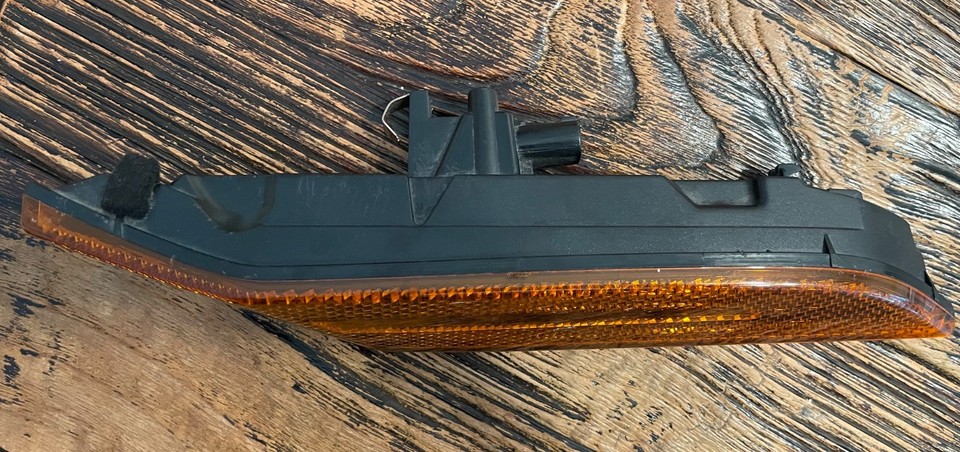 OEM Porsche 911 Carrera 992 Right Side Marker Light 992945062C | eBay