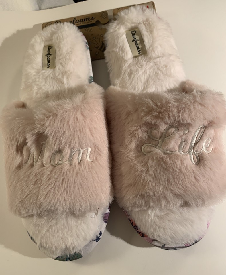 Dearfoams Women's Mom Gift Furry Scuff Slipper Mom LifeSize XL 11-12 ...