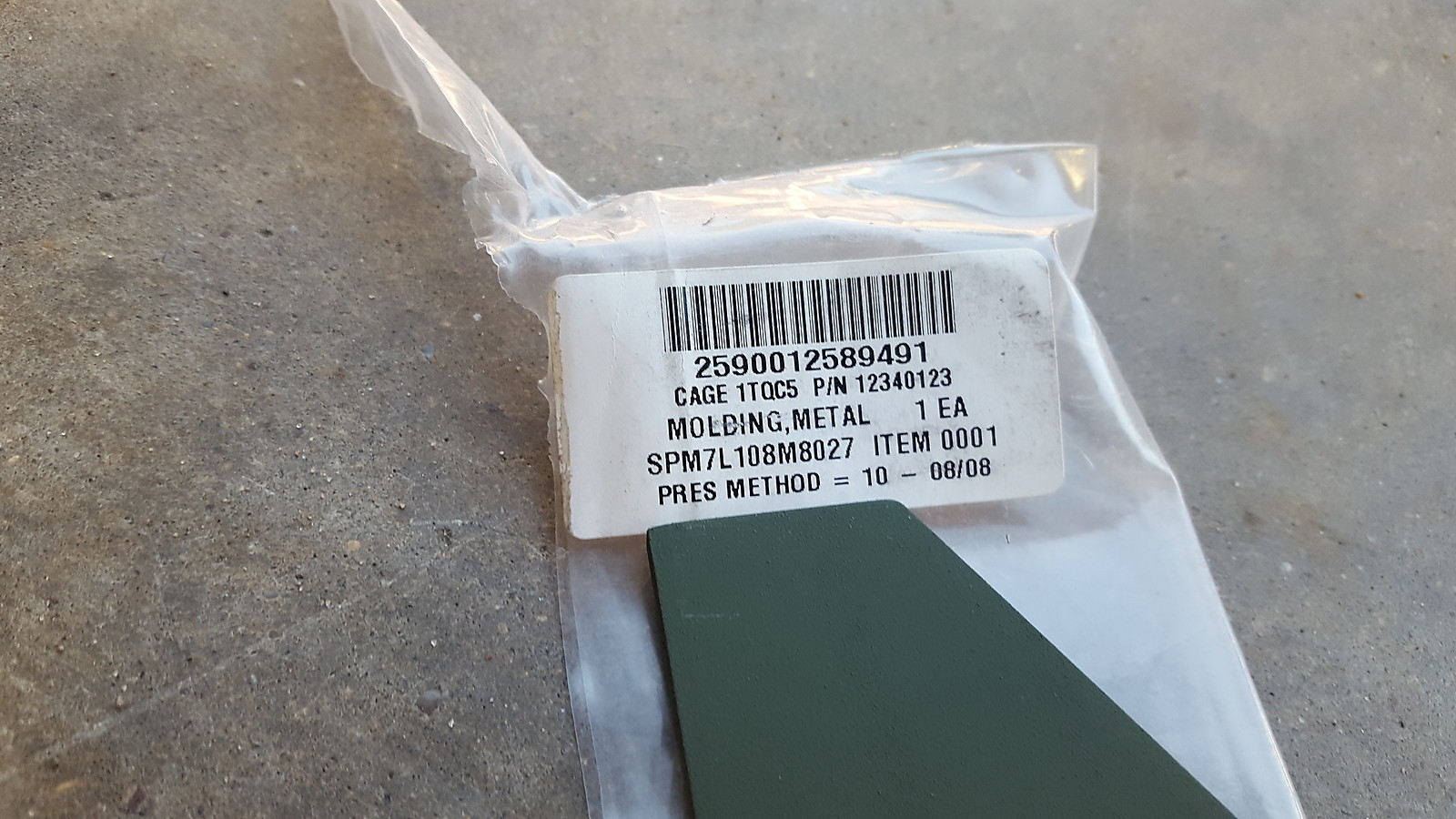 MOLDING GUNNER HATCH HMMWV M1025 HUMVEE 12340123 2590012589491 CP4B14R ...