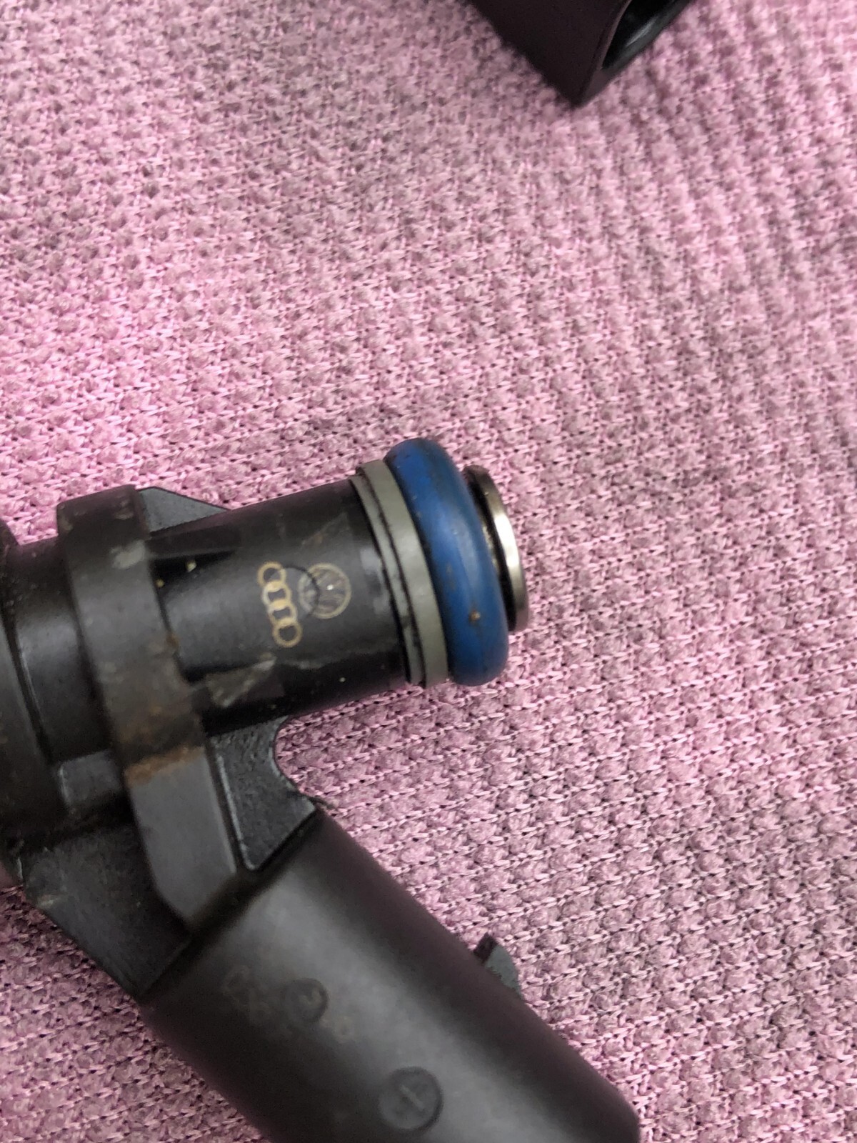Bosch 0261500037 Fuel Injector for sale online | eBay