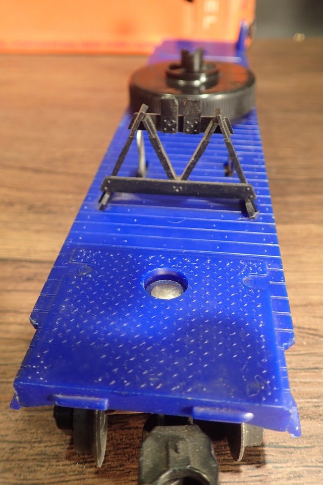 Lionel Postwar O Gauge No. 3419 NAVY Operating Helicopter Flat Car w ...