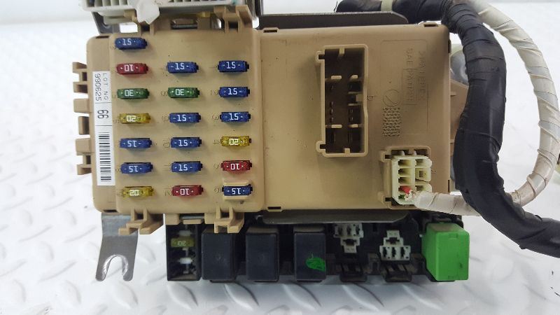 00-01 Subaru Outback Under Dash Fuse Box Interior | eBay