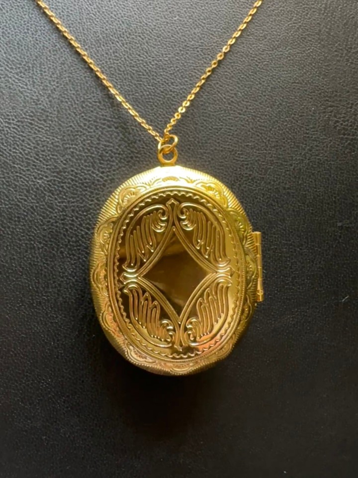 Purple Portrait Cameo Locket Pendant Gold Tone Retro Locket Photo ...