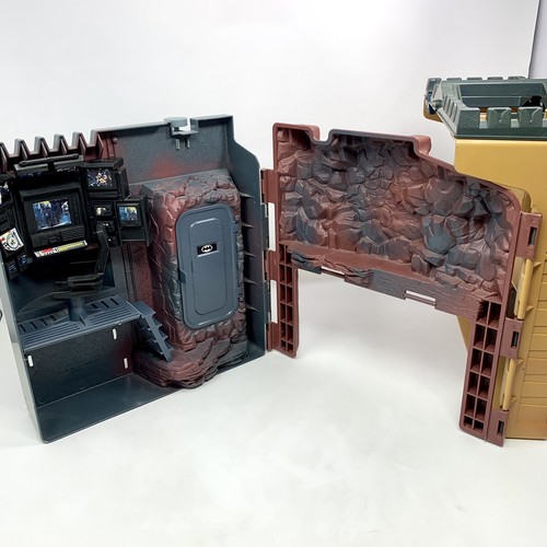 Batman Returns Batcave Command Center Wayne Manor Playset Vtg 1991 ...