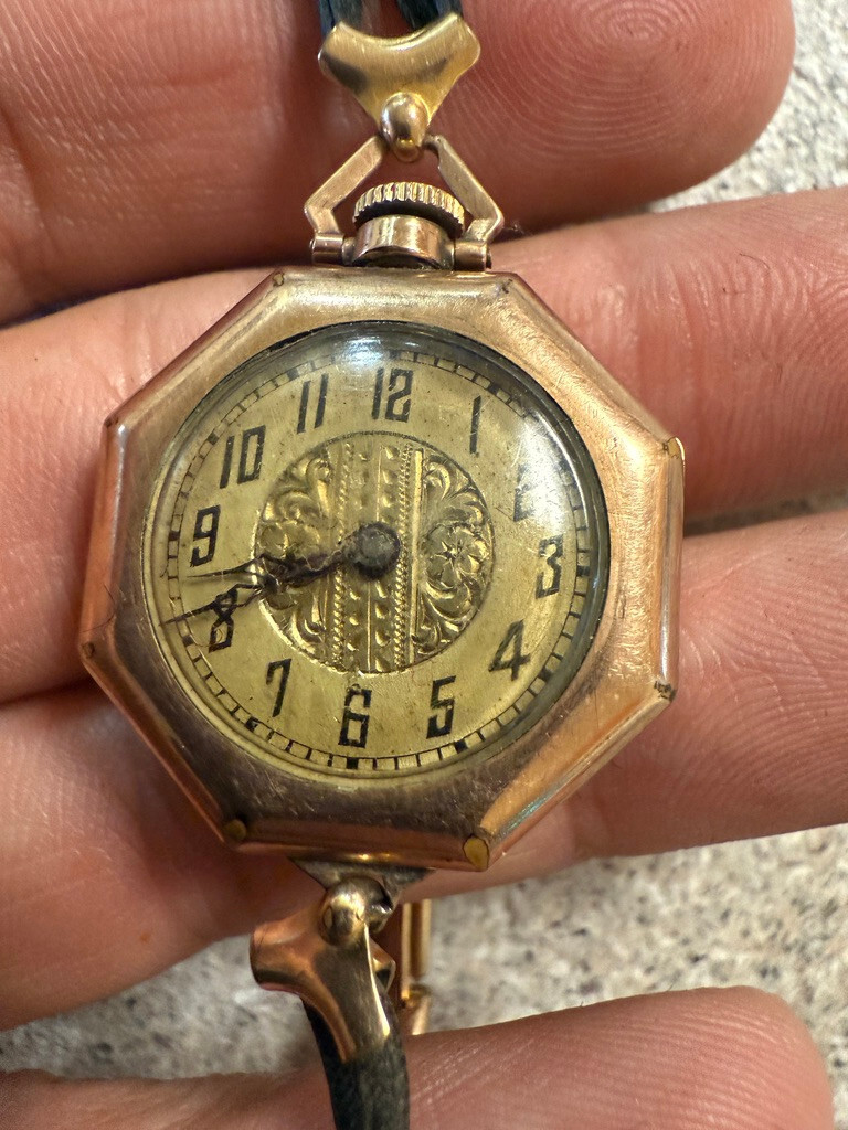 ERIMA WADSWORTH REFEREE LADIES WATCH 16 JEWELS. WORKING | eBay