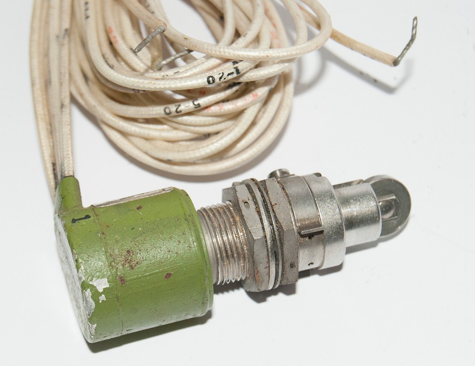 Limit Switch 21EN9-6 Honeywell Landing Gear Micro Contact RAF Vintage ...