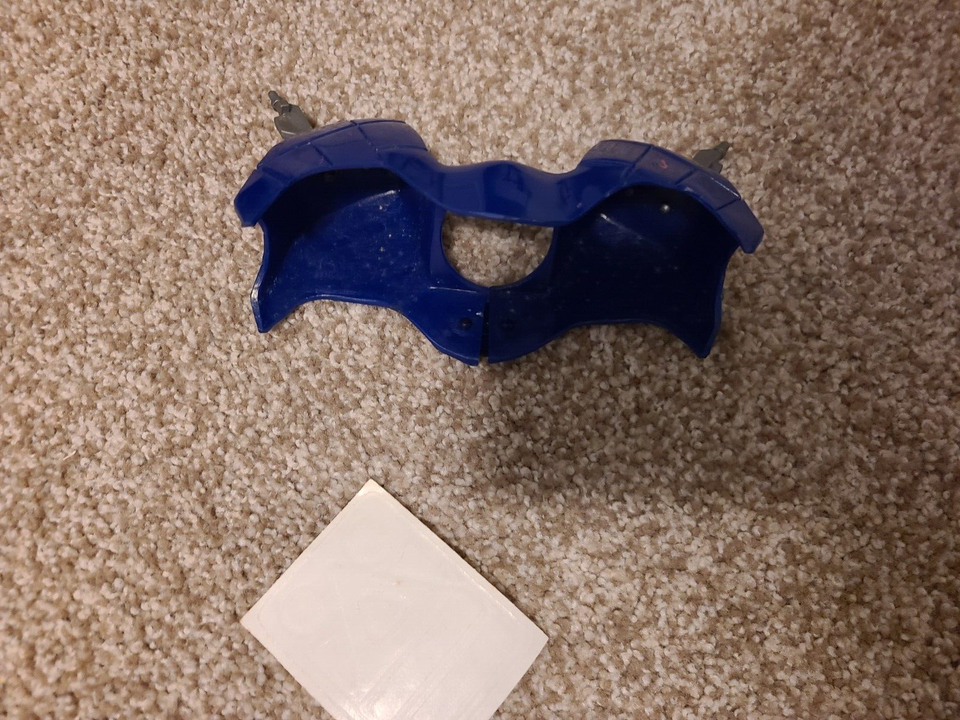 Intergalactic Vac Pac Clawdius Shoulder Pads Armor Accessory 1994 Cap ...