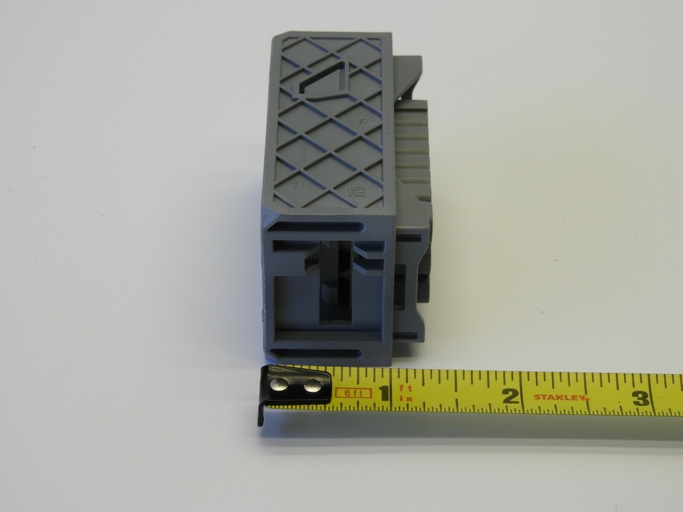 GM Delphi PBT-GF20 40 Position Pin Connector Gray for ECU ECM PCM ...