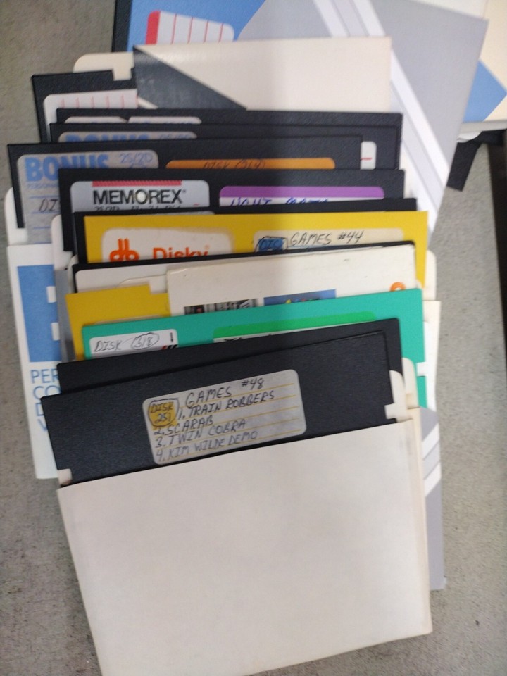 Commodore 64 & 154i Rare Disc Drive Home Computer Systems W/440+ Games ...