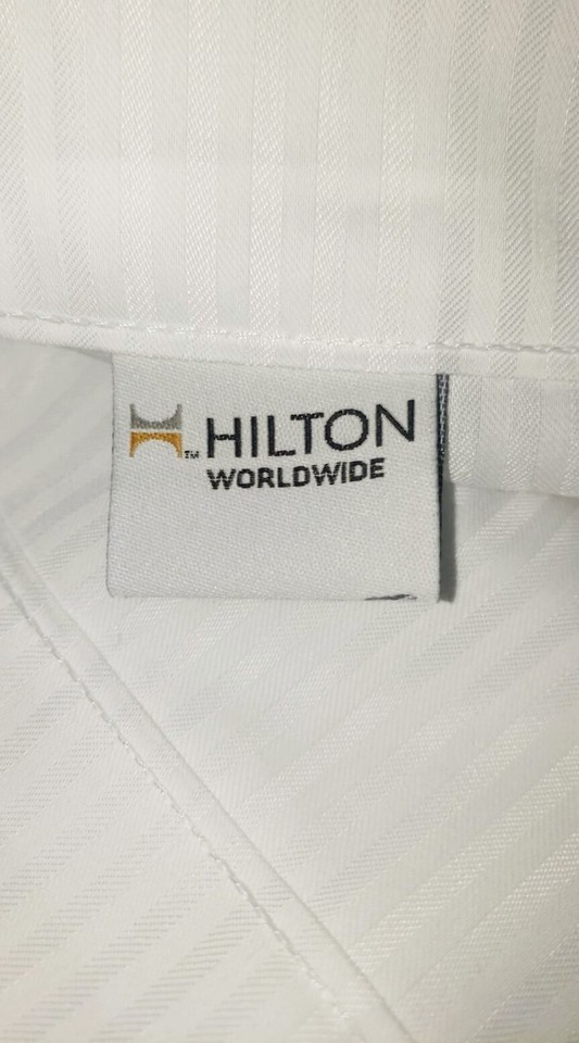Hilton Standard Textile ComforTwill White Tone 98x120 Queen X Wide Flat ...