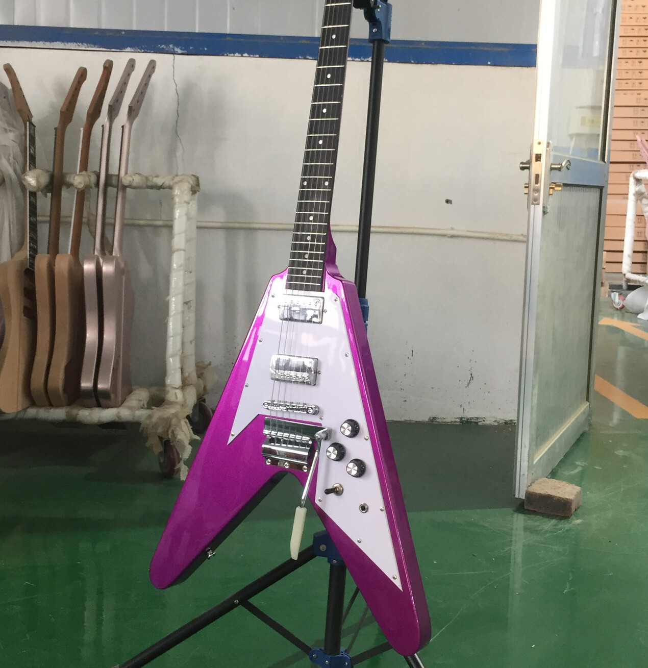 Factory V Shape Metallic violet Elecktric Guitar 6Strings HH Pickups ...