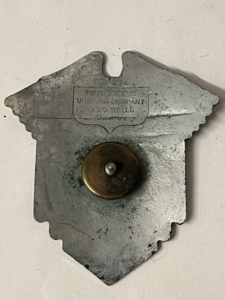 RARE 🇺🇸 VINTAGE 1940s - 50s CHECKER CAB CO DRIVERS’S HAT BADGE/ 👀 LQQK ...