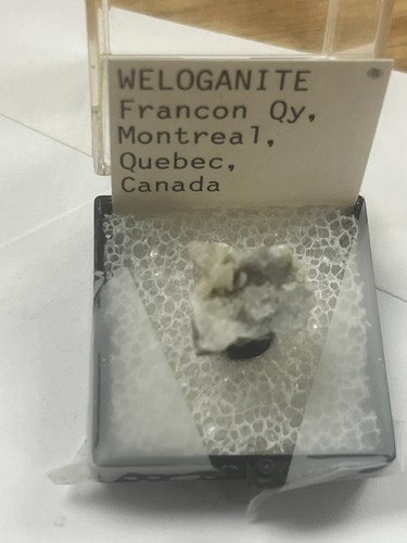 Weloganite, Francon quarry, Montreal, Quebec, Canada micromount | eBay