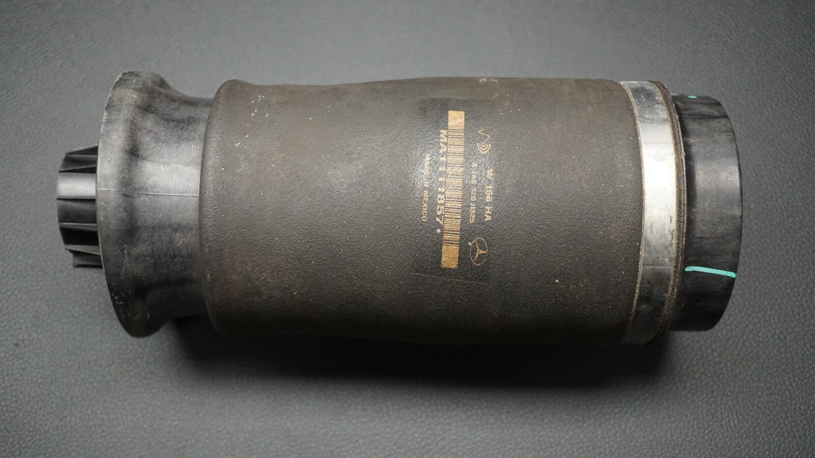 OEM MERCEDES BENZ W166 X166 REAR LEFT OR RIGHT AIR SUSPENSION SPRING ...