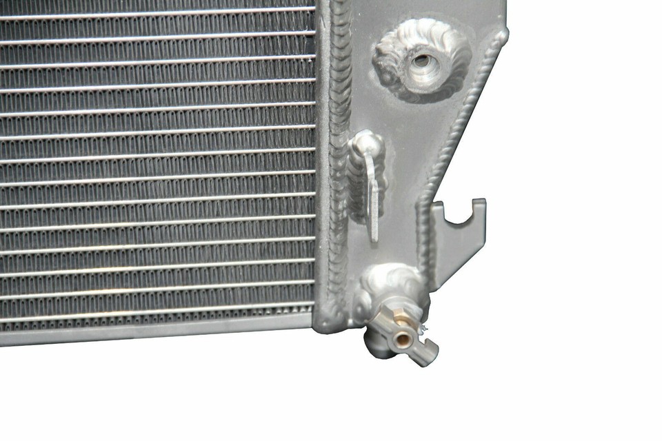 1885 56MM Aluminum Radiator Fit 1997-2004 03 02 Chevy Corvette Z06 C5 5 ...