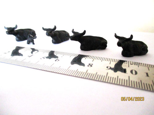 Model Railway Animals 4 Buffalos & 1 Baby 00 Gauge | eBay