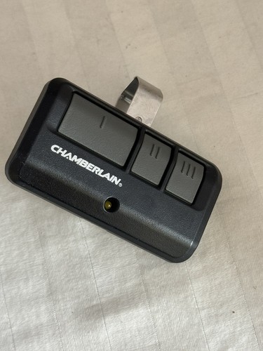 GENUINE CHAMBERLAIN 953ESTD 3-BUTTON GARAGE DOOR OPENER REMOTE W/ VISOR ...