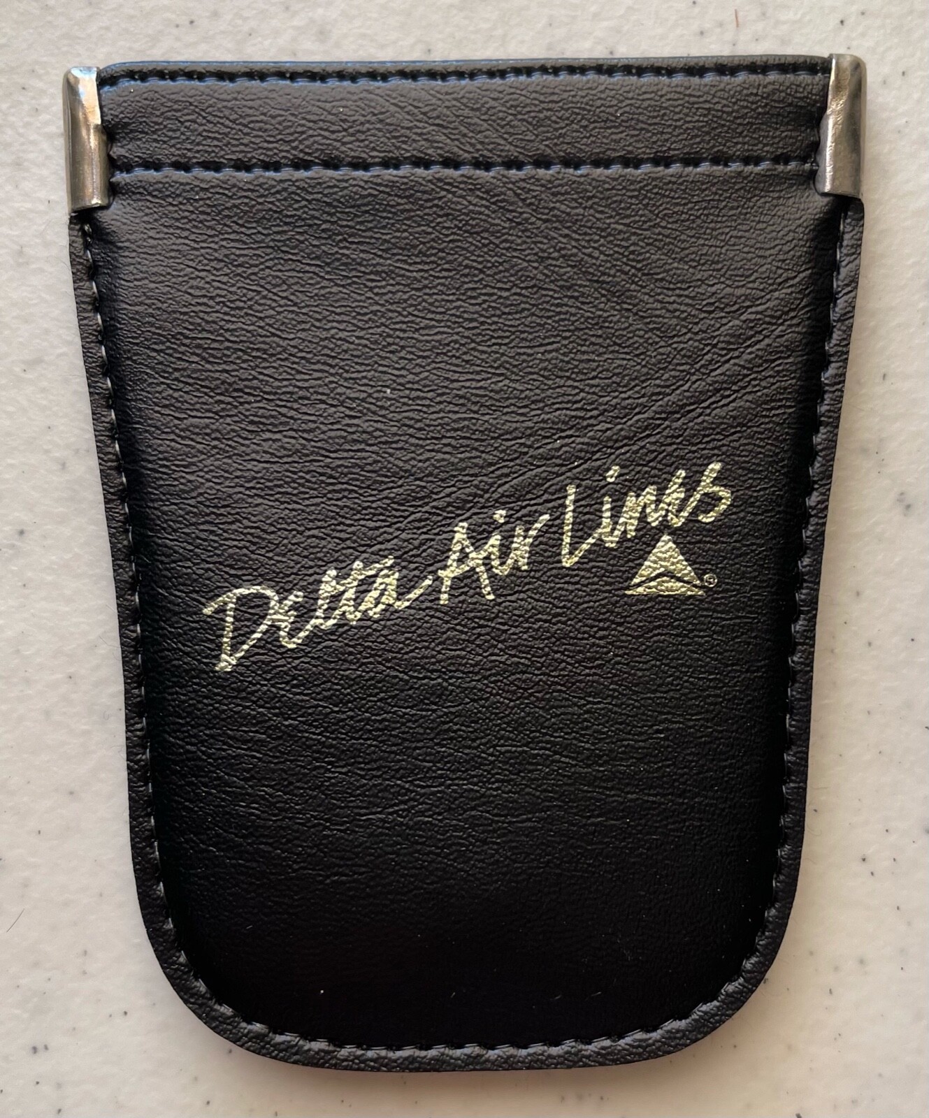 Delta Airlines Key Ring / Coin Purse with Signature Logo | eBay