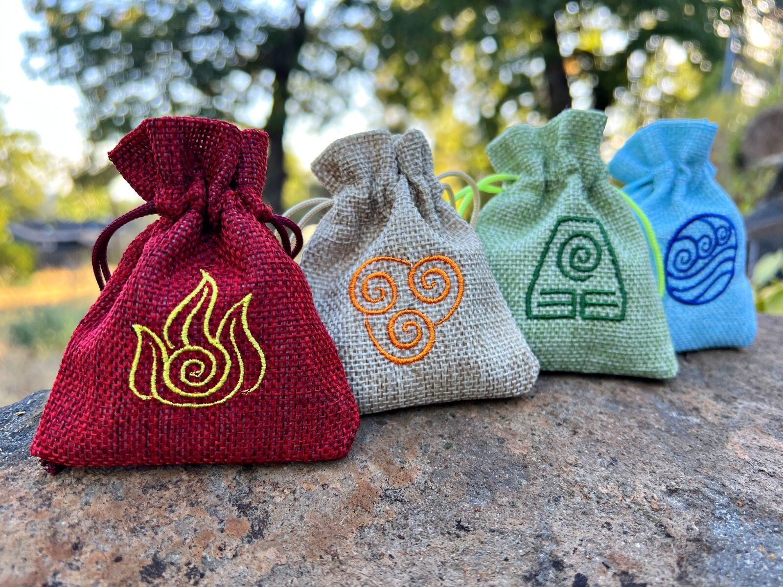 Set of 4 Avatar Embroidered DnD Dice Bag, Elements D&D Pouch | eBay