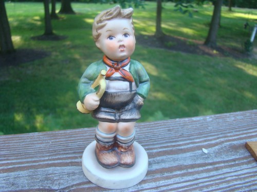 VINTAGE Goebel Hummel Figurine Trumpet Boy 97 | eBay