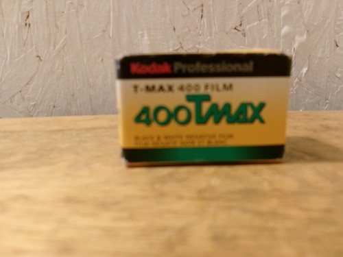 Kodak Professional 400 T-Max Black And White Negative Film (135-36) EXP ...
