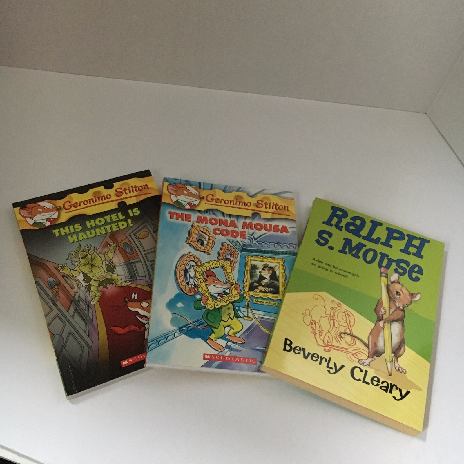 Lot of 3 GERONIMO STILTON Mouse BOOKS Scholastic Mice Adventures ...