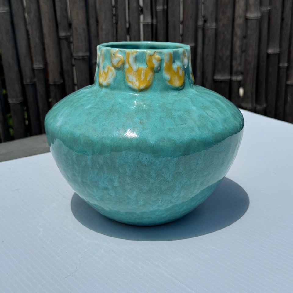 Roseville Imperial II vase mottled musical notes art deco vase 474 ca ...