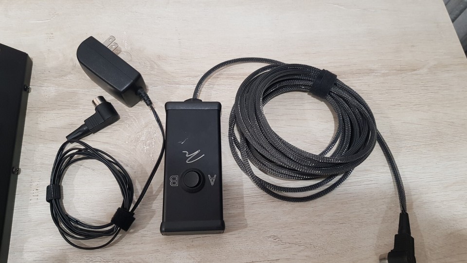 Martin Logan High Resolution Loudspeaker Switch - ABSWITCHER | eBay