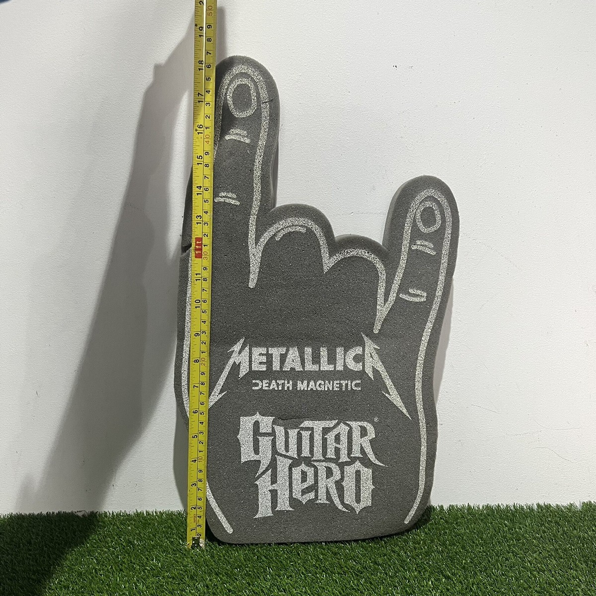 Guitar Hero Metallica Logo Guitar Hero: Metallica / Game