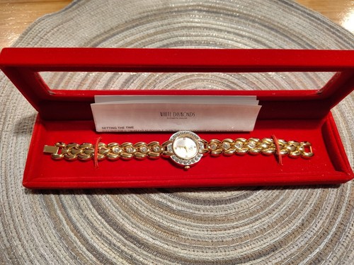 Elizabeth Taylor Watch Gold Tone Rhinestones Japan Quartz Diamond Bezel ...