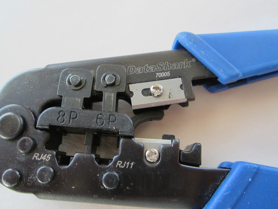 DATA SHARK 70005 MODULAR DATA CABLE CRIMPER | eBay