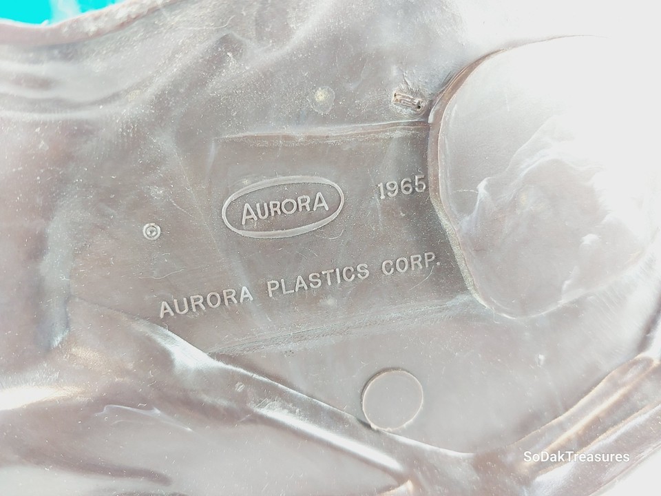 Aurora Batman Model Kit Original 1965 Built Painted DC Comics Superhero ...