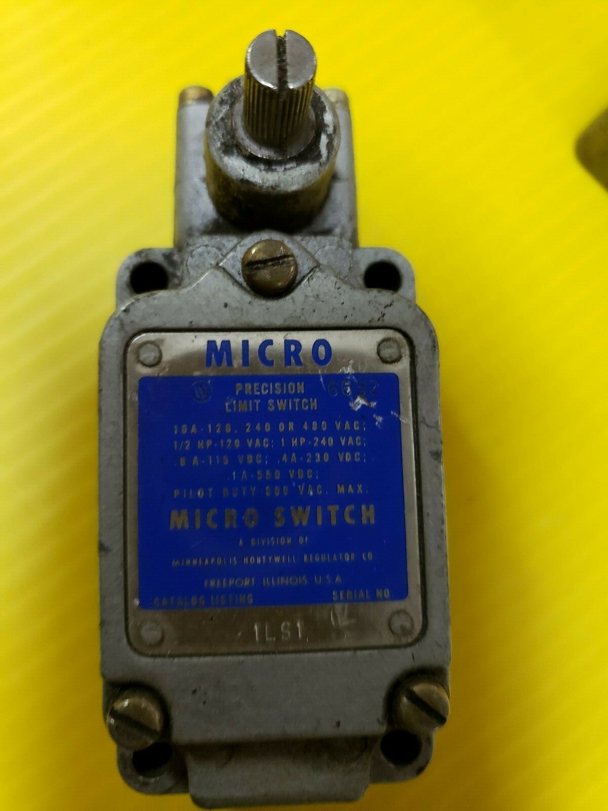 1LS1-L-SIG MICRO SWITCH HONEYWELL 1 LOT OF 5 USED SWITCHES(FC50-T-K-150 ...